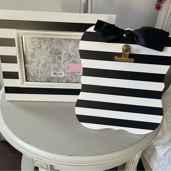 Accents | Set Of 2 Black And White Striped Picture Frames | Poshmark